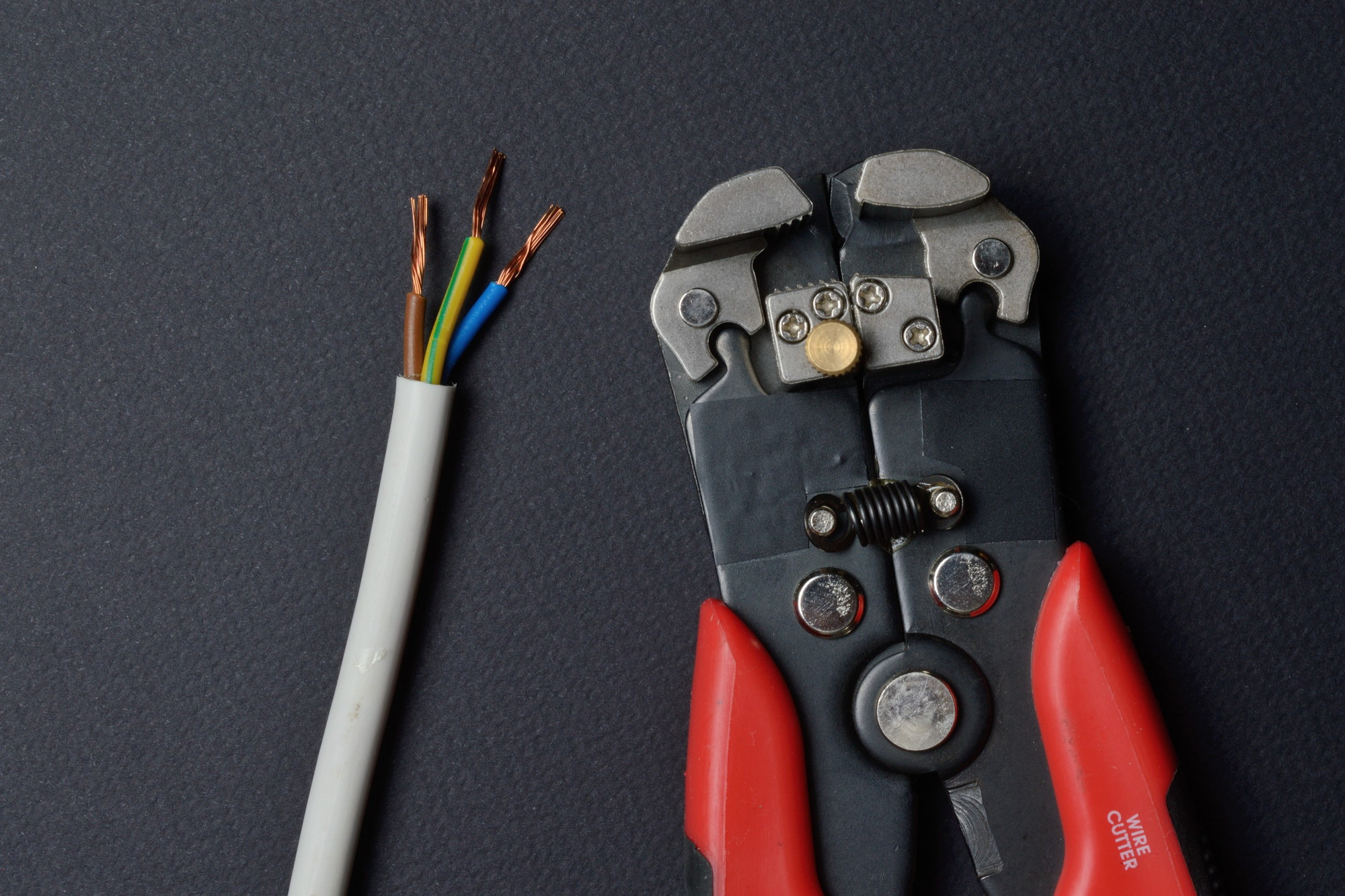 VVFケーブルの廃棄方法と買取方法をわかりやすく解説 | スクラップの高価買取ならJANKへ